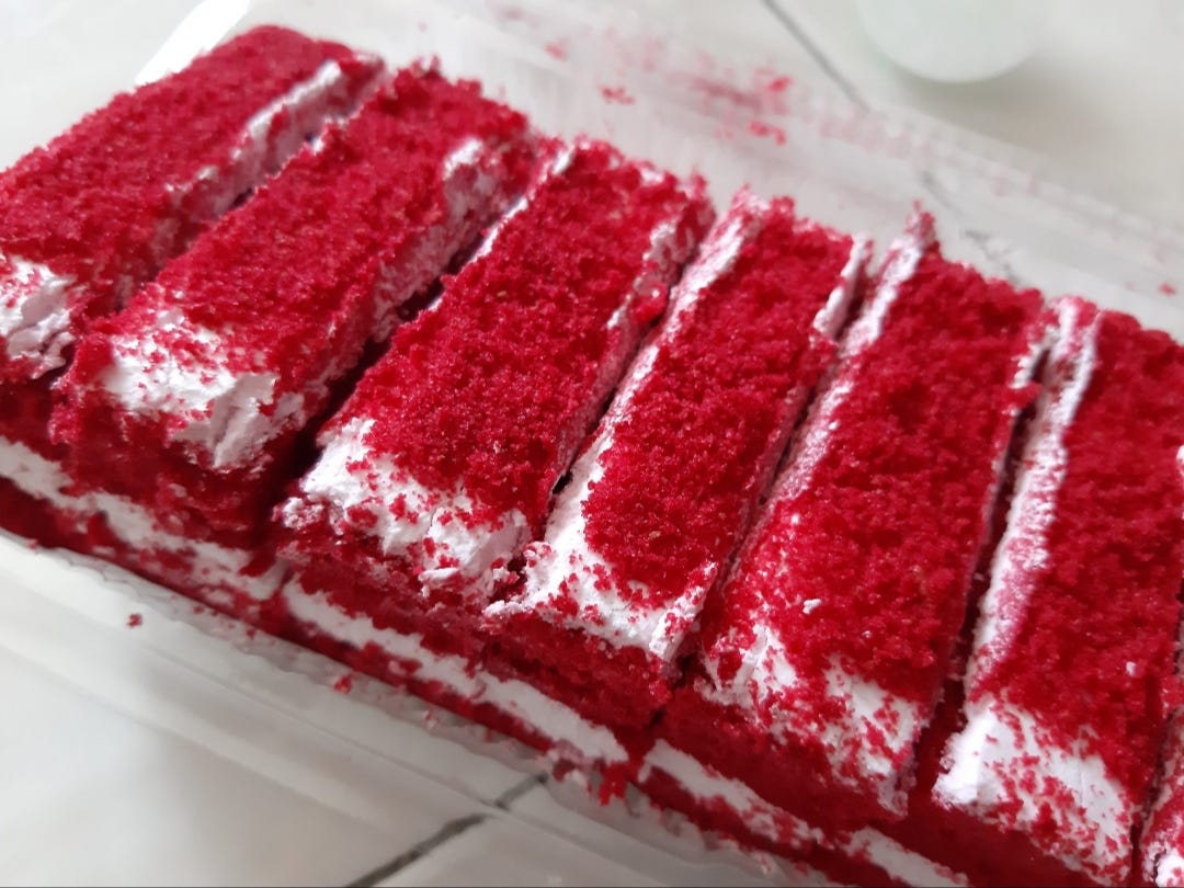 How to make simple and delicious steamed red velvet | by sharon | Medium