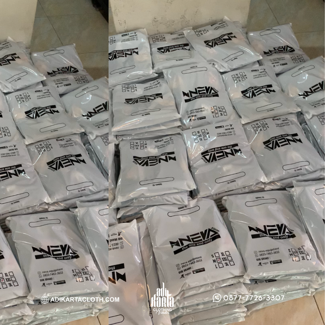 PLASTIK ZIP SABLON UNTUK PACKAGING KAOS & KEMEJA | by Adikarta Cloth ...