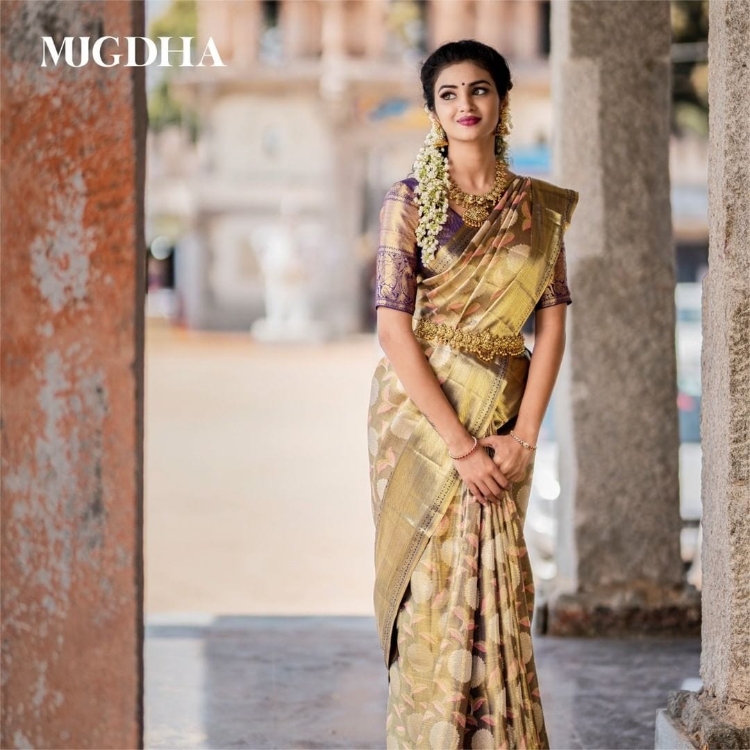 Carefully Curated and Vintage Inspired must have mugdha sarees! | by ...