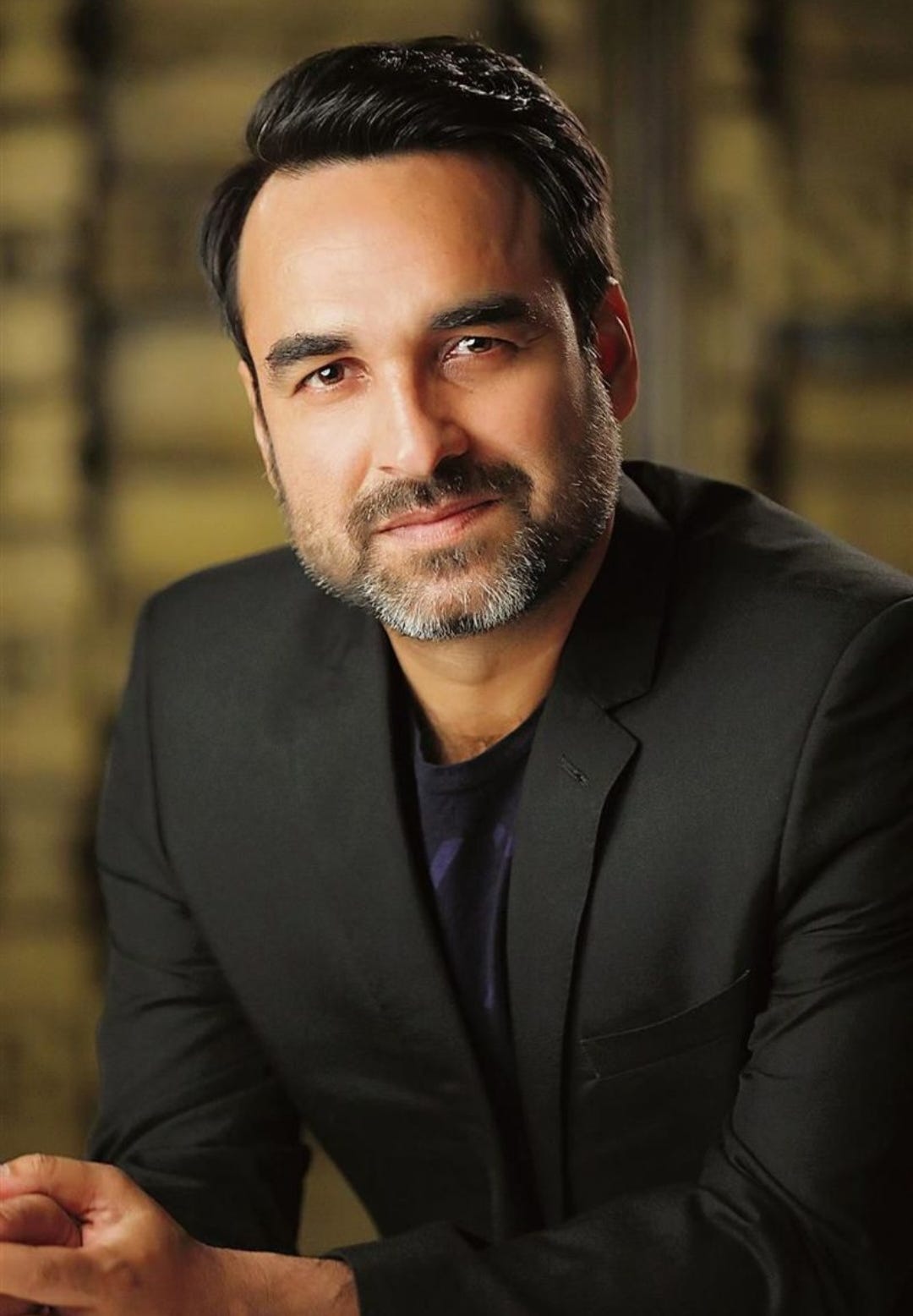 Pankaj Tripathi: The Authentic Voice from Bihar to Bollywood | by Indiannews247 | Jul, 2025 | Medium