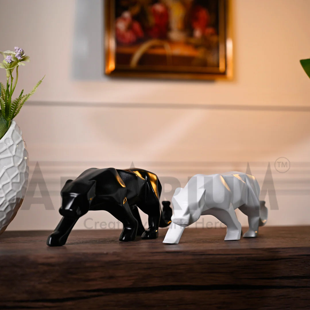 The Fusion of Tradition and Modernity: Exploring the Geometric Jaguar ...