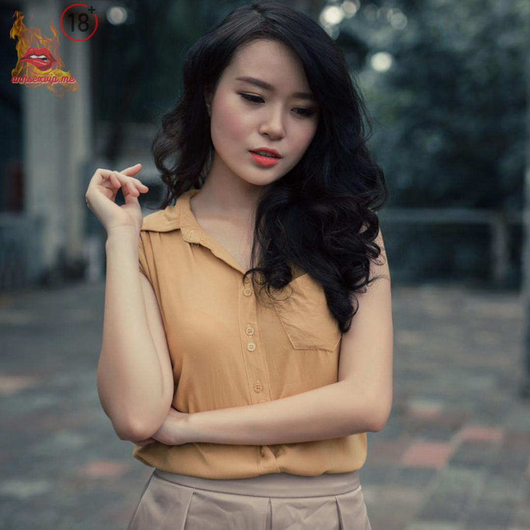 Vo Yeu Nha Linh Thich De Cai Lon Trong Khong - Anhsexvipme - Medium