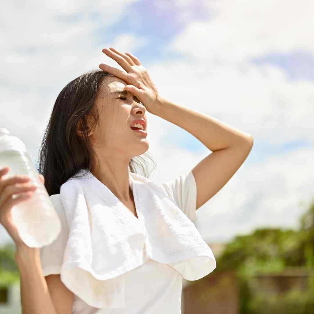 Know the Best Hydration Tips for Summer Heat | by refersms | Sep, 2024 ...