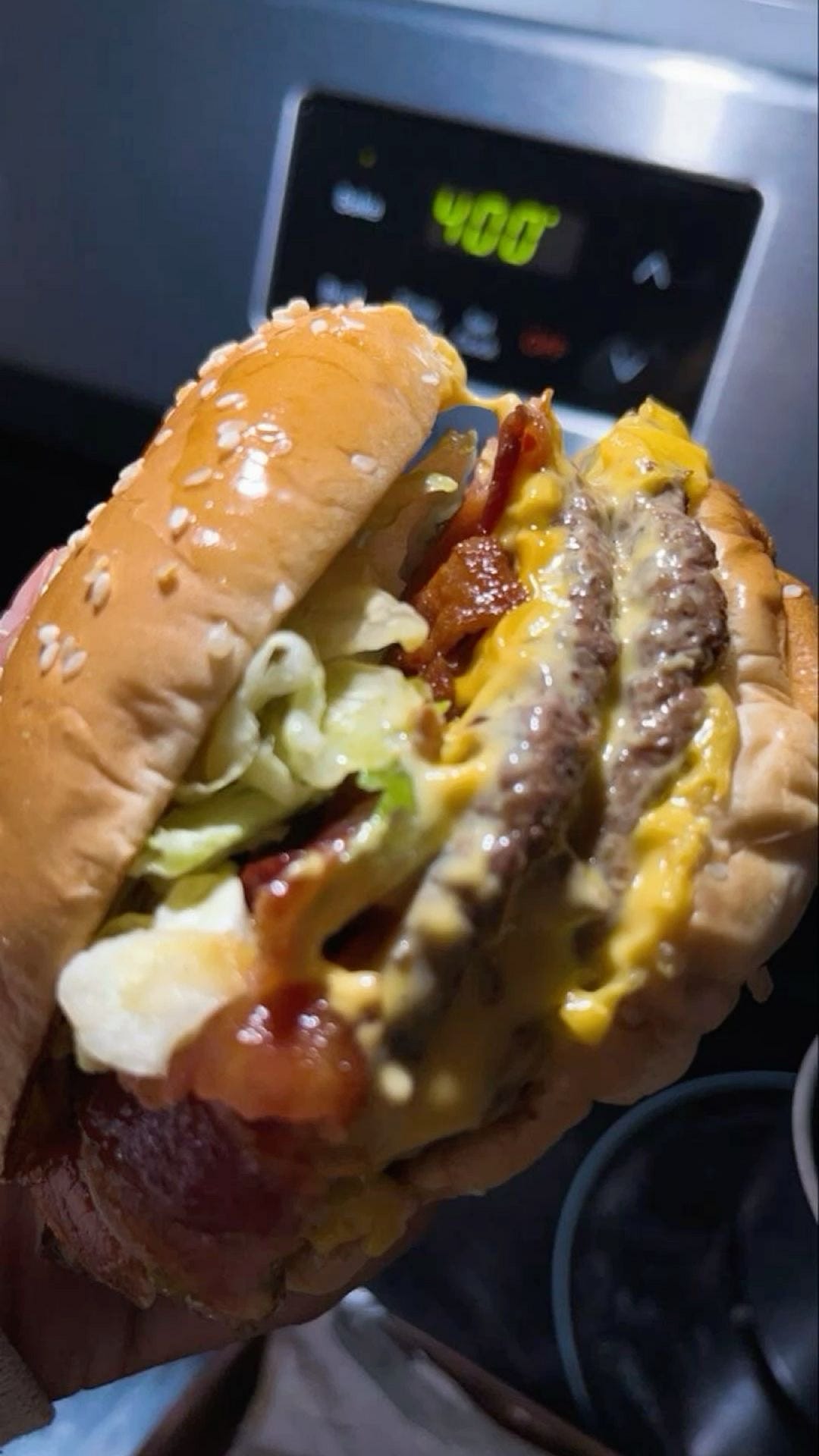 How do i stop eating junk food | by Kashaf bilal | Oct, 2024 | Medium