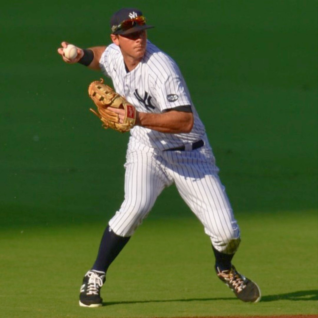 LeMahieu, Judge Lead Yankees Past Royals | by Michael Perreault | Medium