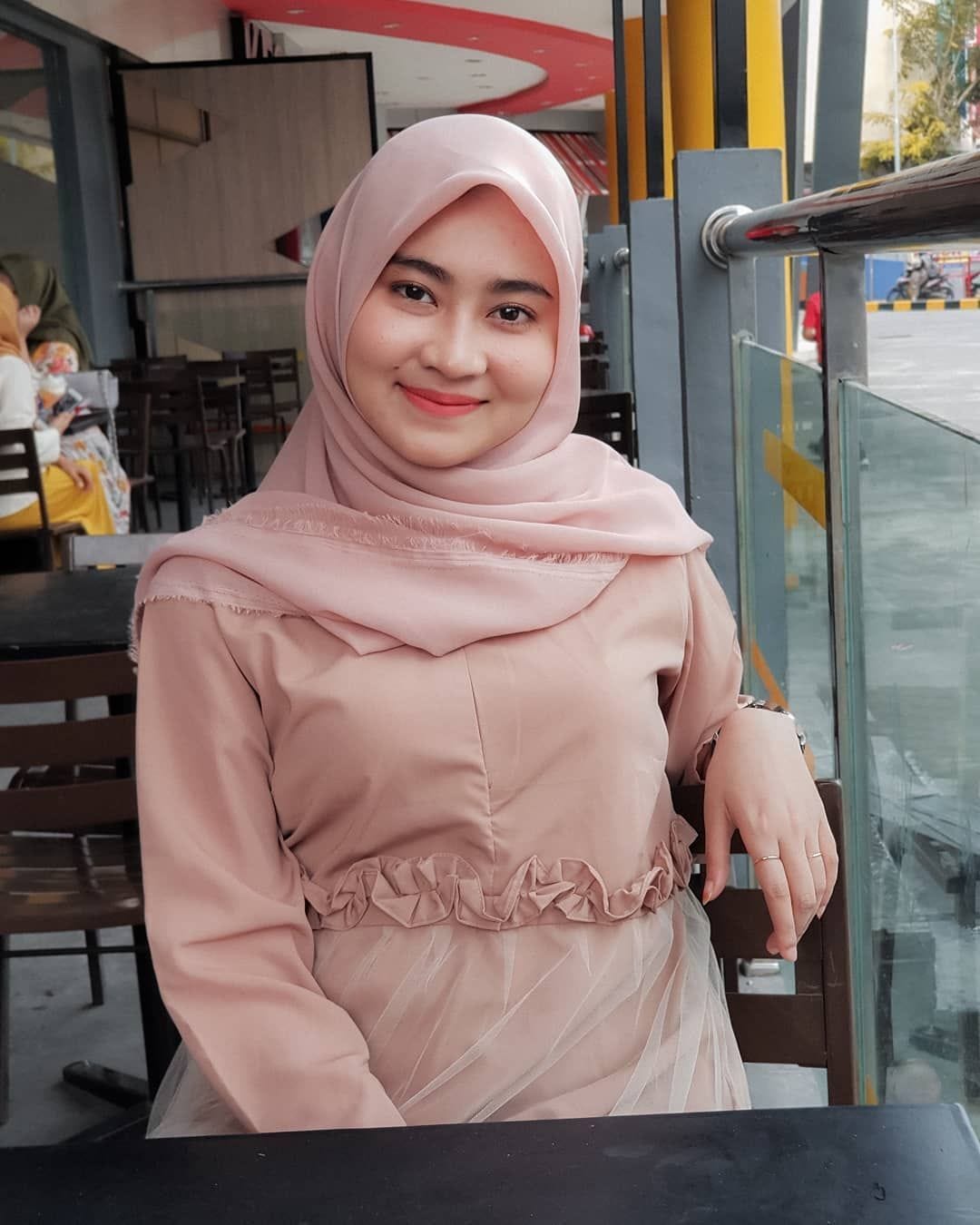 Video Viral Indonesia Yang Mirip Gisell Anastasya Kedua Kalinya - Nadia Aulia - Medium