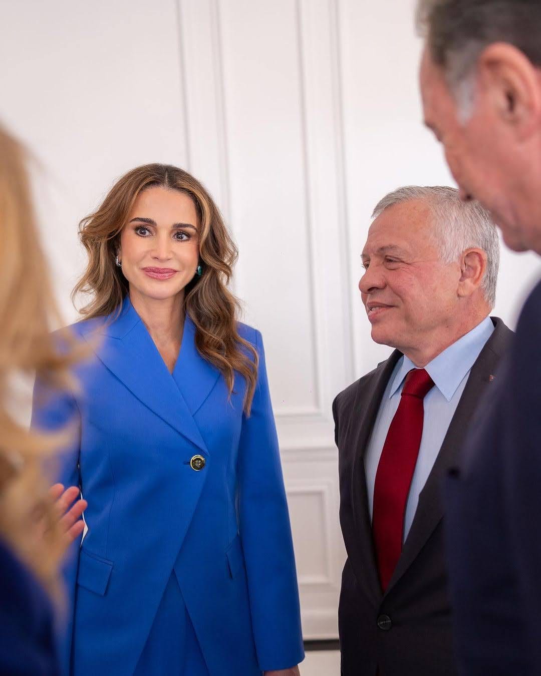 Queen Rania of Jordan joined her husband for the Middle East Summit in ...
