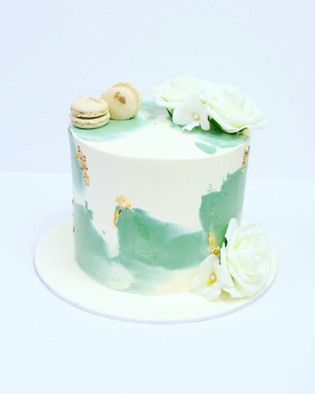 Golden Cake - Icakeslondon - Medium