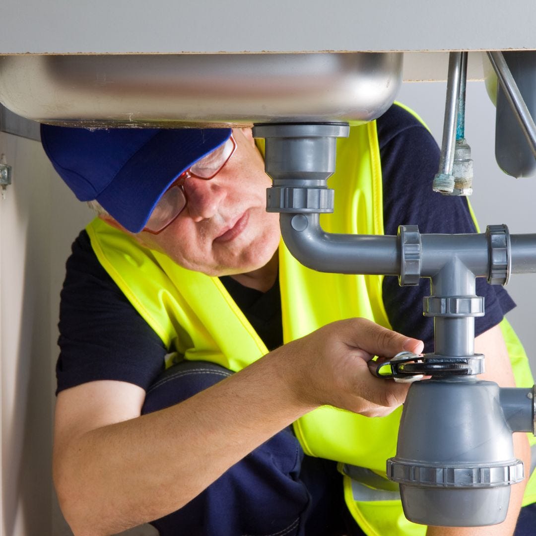 Why Do You Need a Plumber Service App to Deal with Emergencies? | by ...
