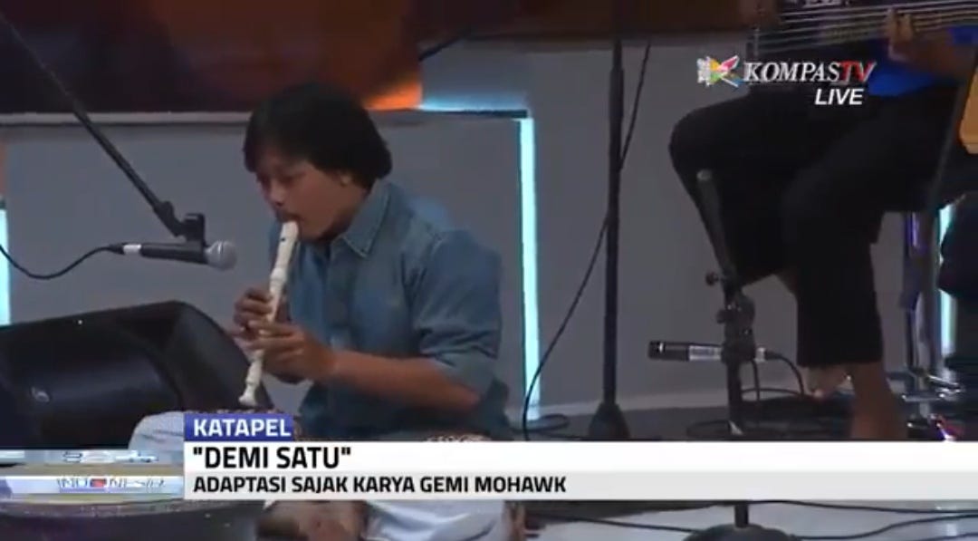 DEMI SATU #4: sajak/ poem demi satu bendera dengan sepasang warna tak kubiarkan engkau ternoda ...