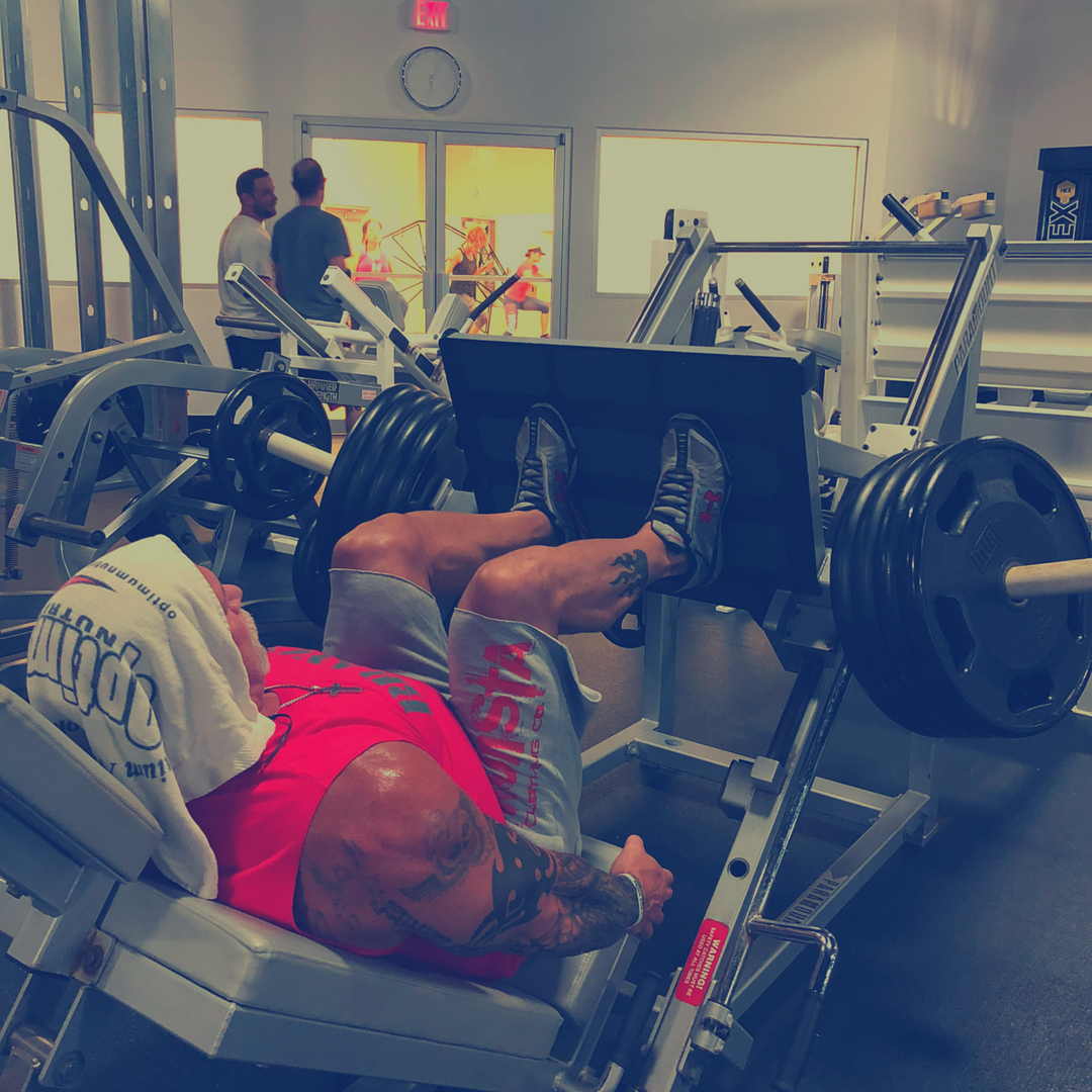 6 MUSCLE BUILDING MISTAKES MOST PEOPLE MAKE | by Mel Chancey | Medium