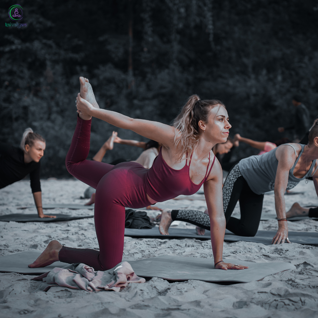 Beach Yoga - Kaivalyam - Medium