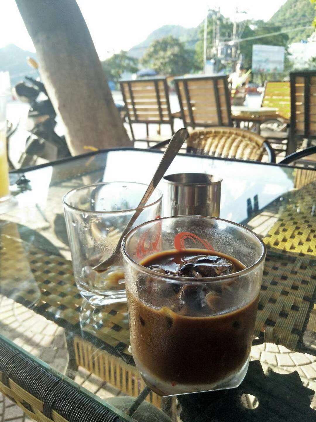 On the Viscosity of Coffee. How I Came to Like “The Good One”. | by ...