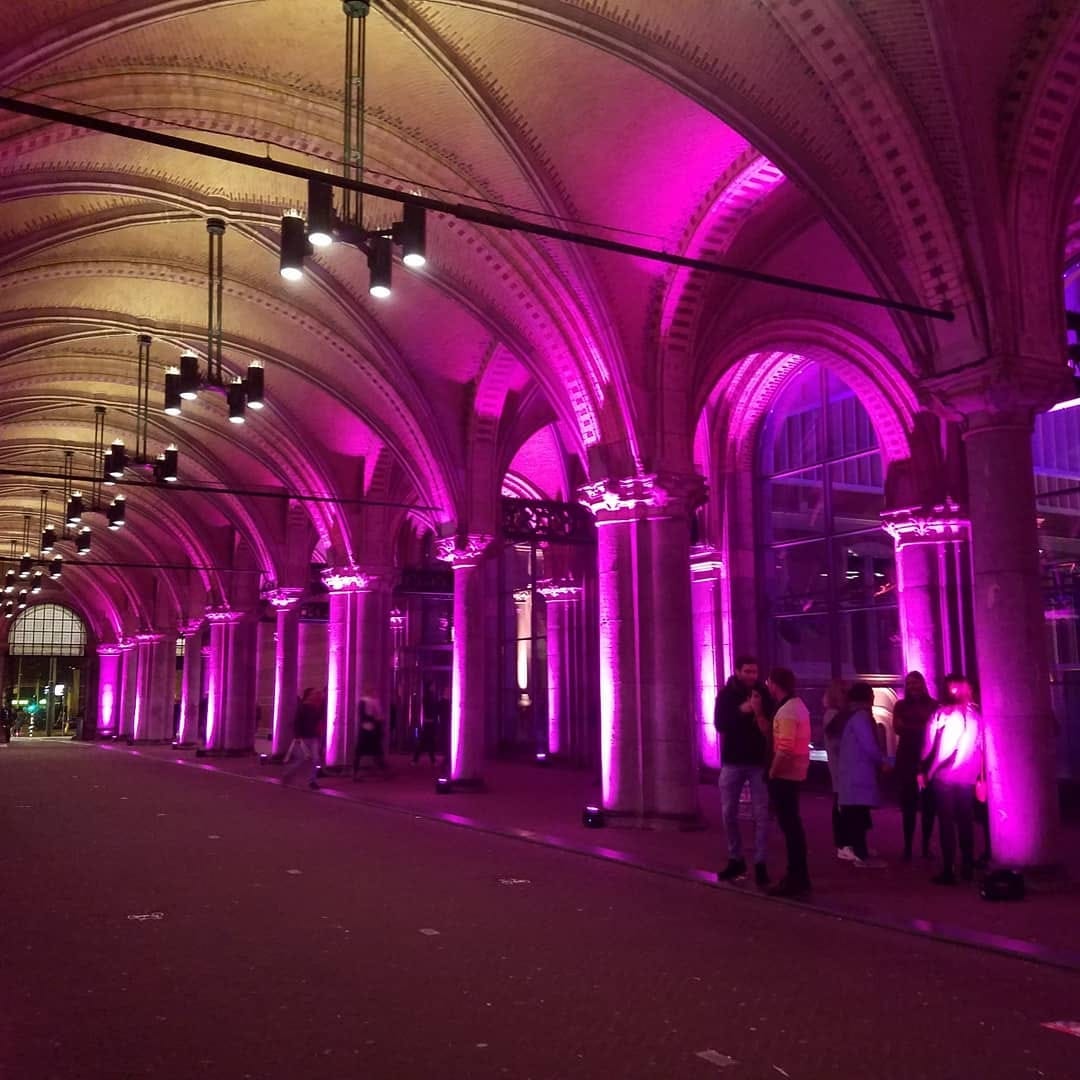 Museum night in Amsterdam. เราเป็นคนชอบพิพิธภัณฑ์… | by Natinholland ...
