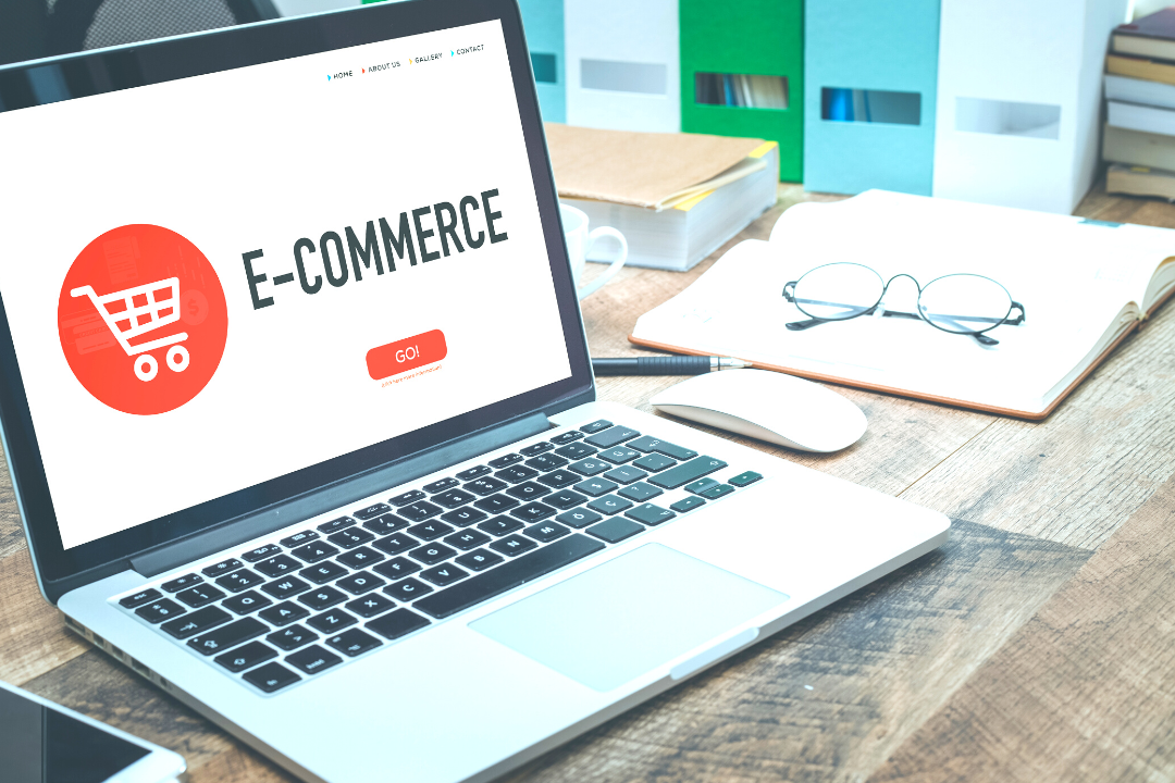 How small businesses can succeed in the e-commerce market | by Tahmeed ...