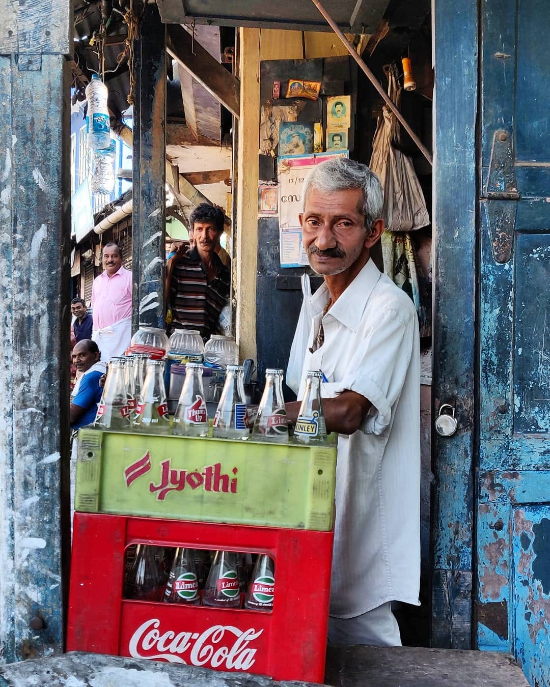Kerala’s Peculiar Smoking Culture from a North Indian’s Eyes | by Stuti ...