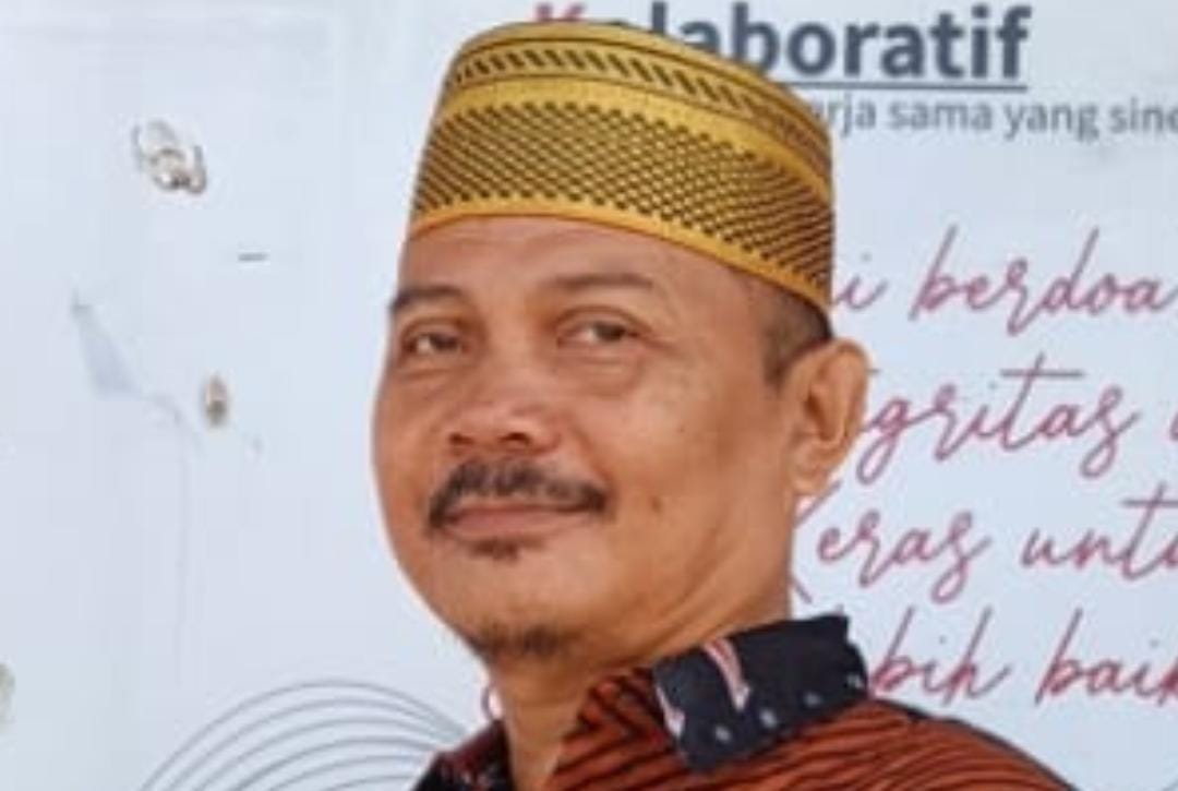 Kepsek Drs Muh Suardi, MPd: Unismuh Makassar Pilihan Alumni SMAN 1 Sinjai Lanjut Kuliah | by ...
