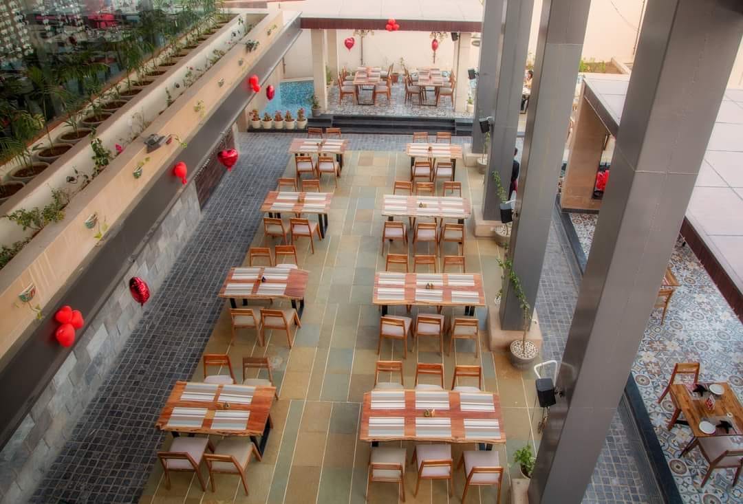 Best Outdoor Restaurant in Udaipur | by Gupta Rajeev | Mar, 2024 | Medium