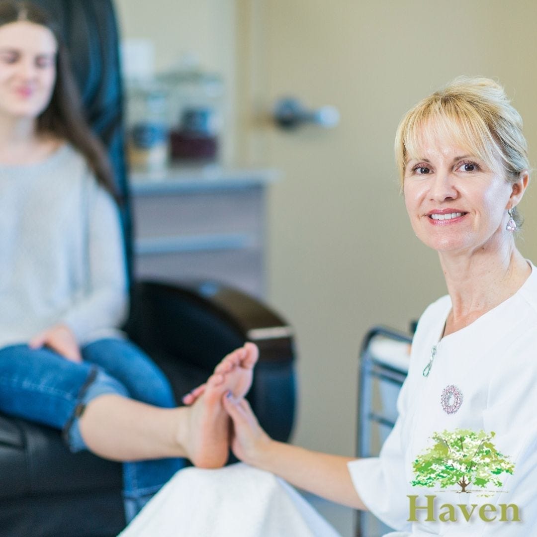 Hire the Best Foot Pain Treatment Centre in Cork - Hevenpainrelief - Medium