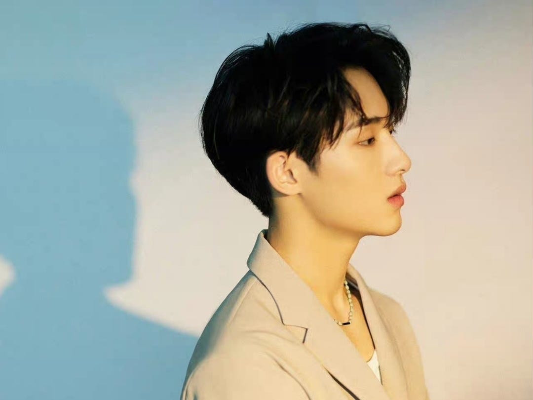 For Situ Weilian I’m so happy to know that you’re gonna make a debut as ...