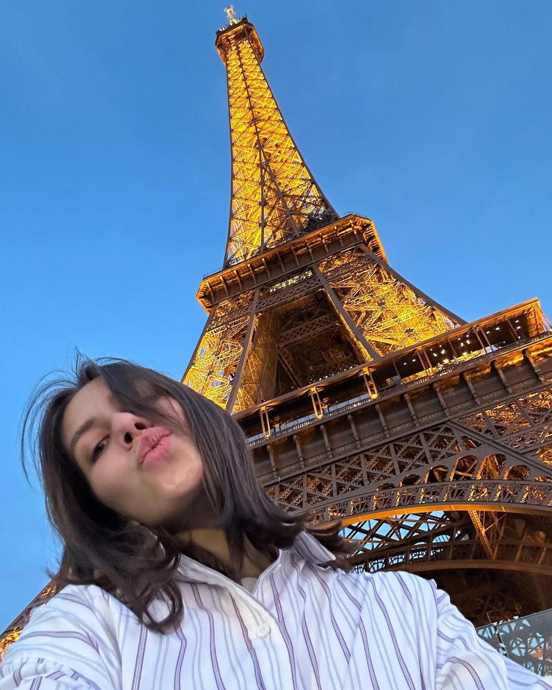 how to analyze data correctly, identify trends and make informed decisions based on the data ...