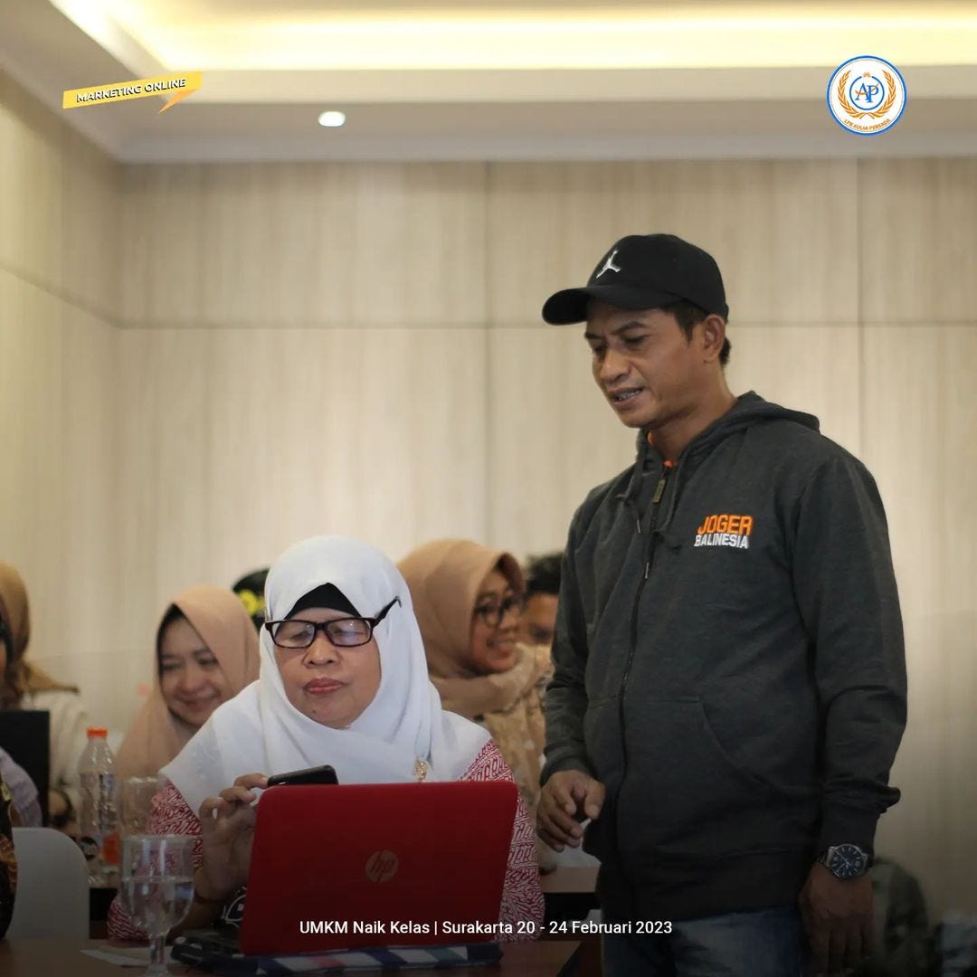 Trik Sukses: Bimbingan Teknis Marketing Online yang Efektif bagi UKM | by Bisnis Online Aulia ...