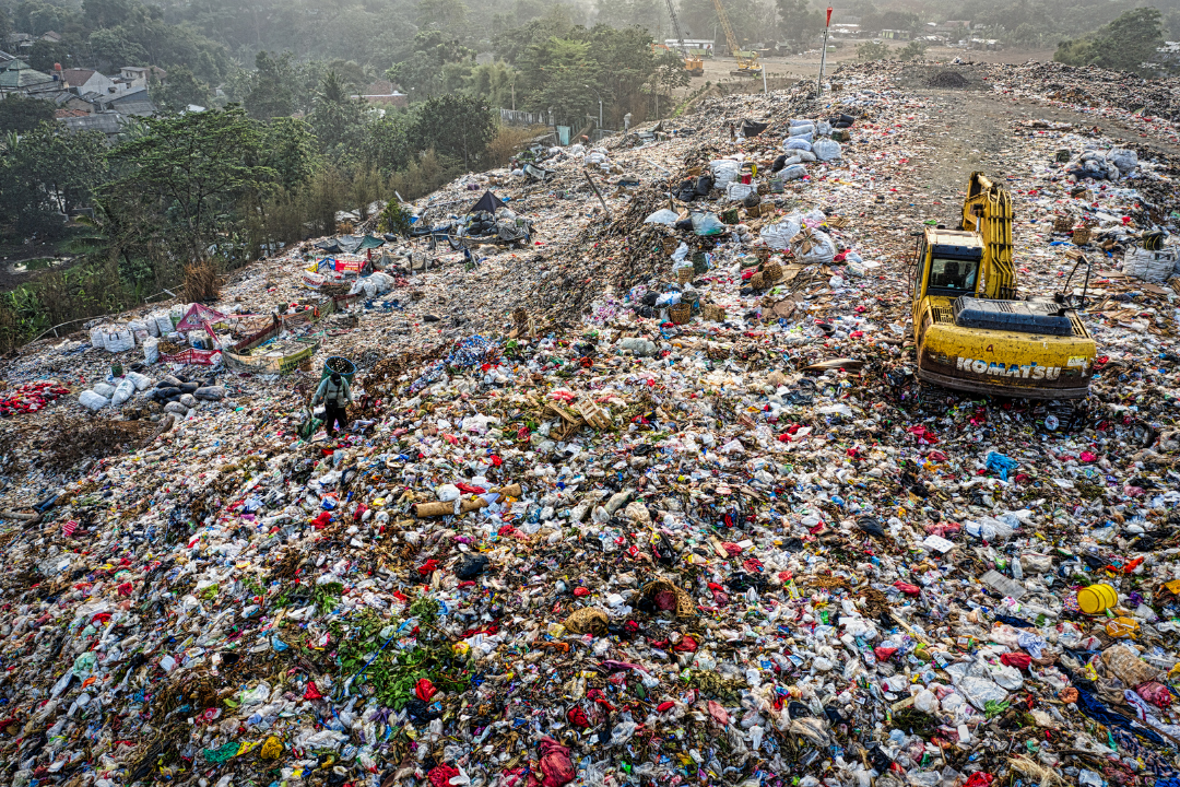 The Impact of Improper Waste Management on the Environment | by Nicole ...