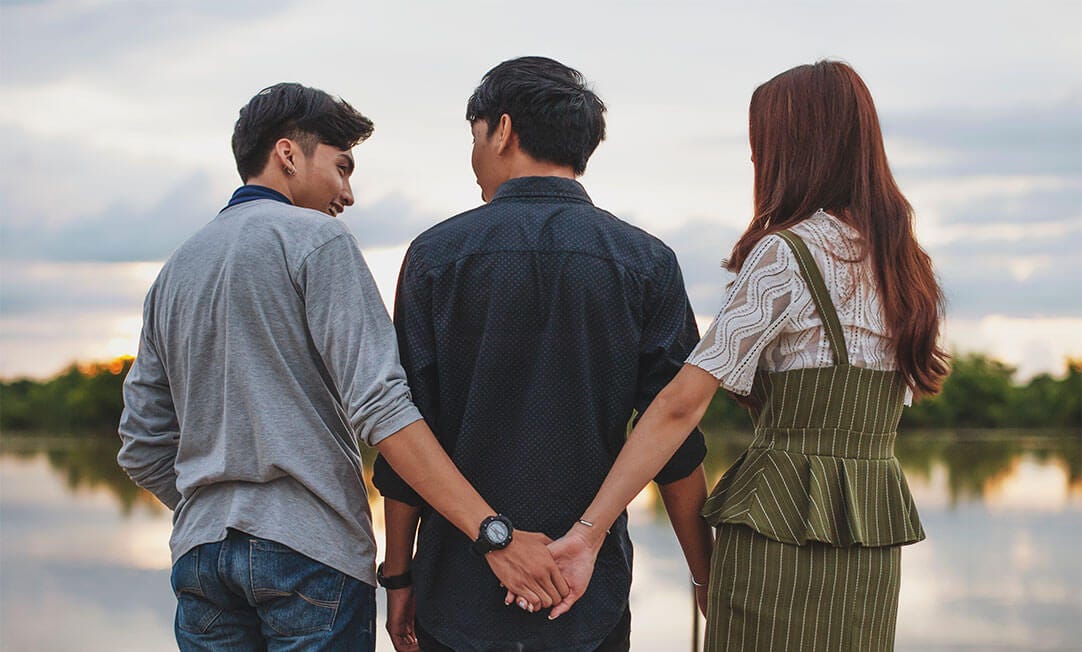 Is Friendship Between Former Spouses Possible? | by Love Lore Hub | Medium