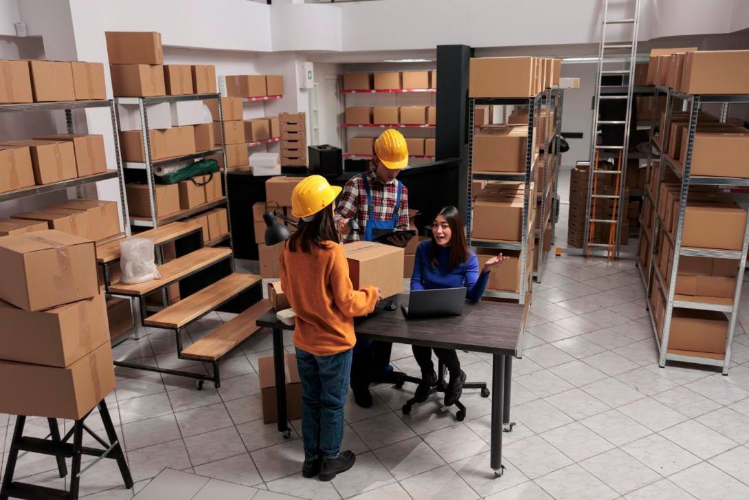 Equipment Rental Marketplace - Rentos - Medium