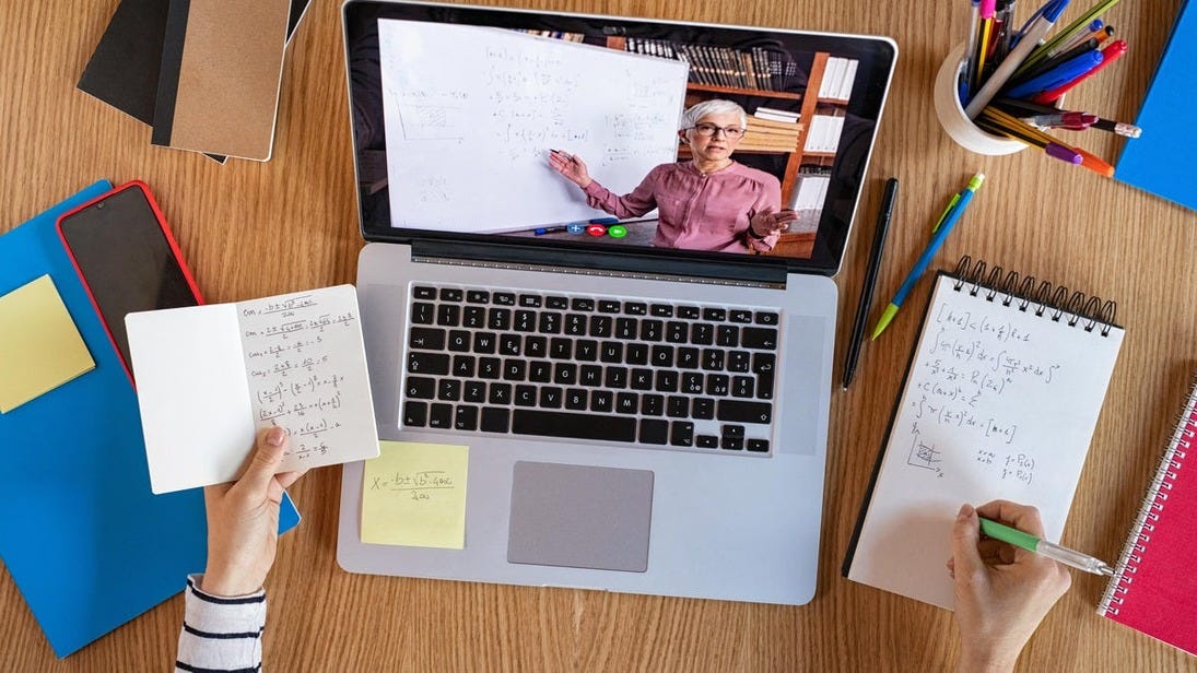 How To Create Your First Online Course | by Reviewnprep Io | Medium