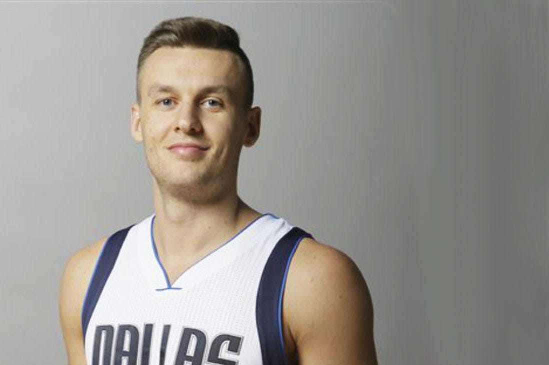 Maverick’s rookie Kyle Collinsworth creates website to help kids become ...