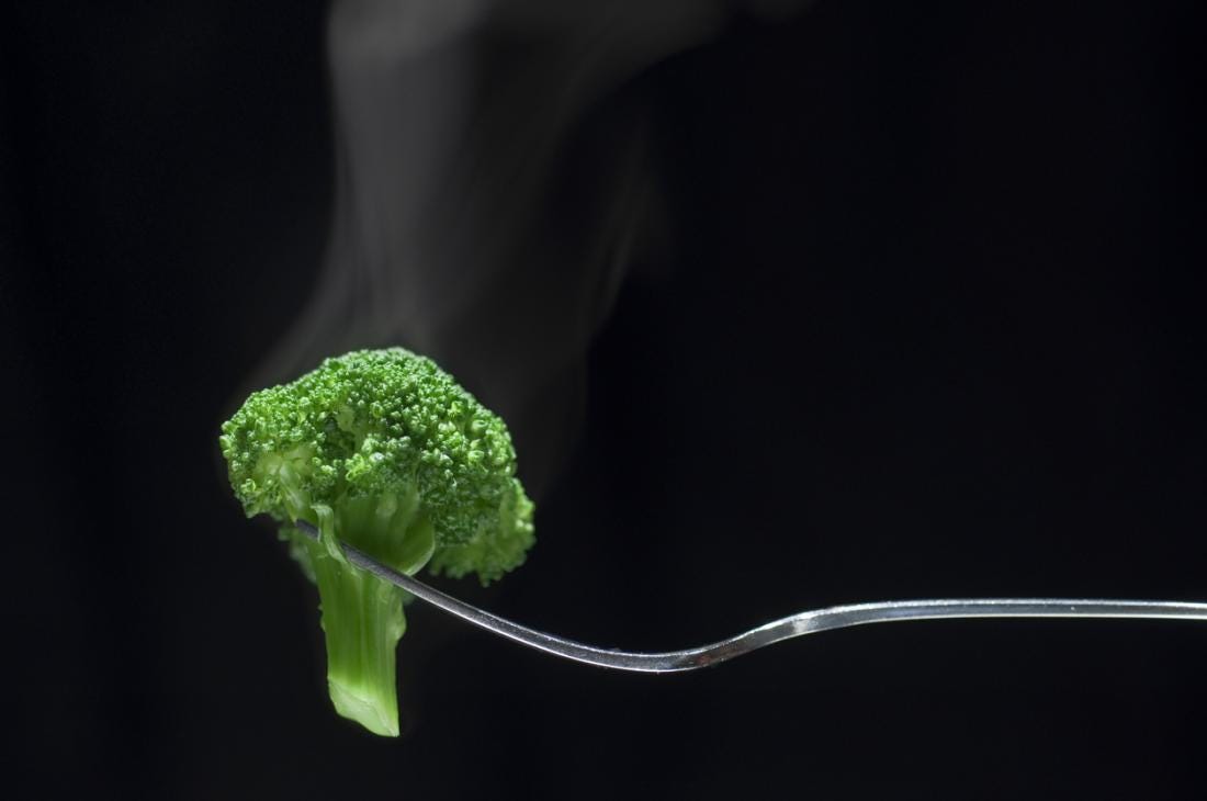 How broccoli protects your gut Broccoli is Now known to Improve gut ...