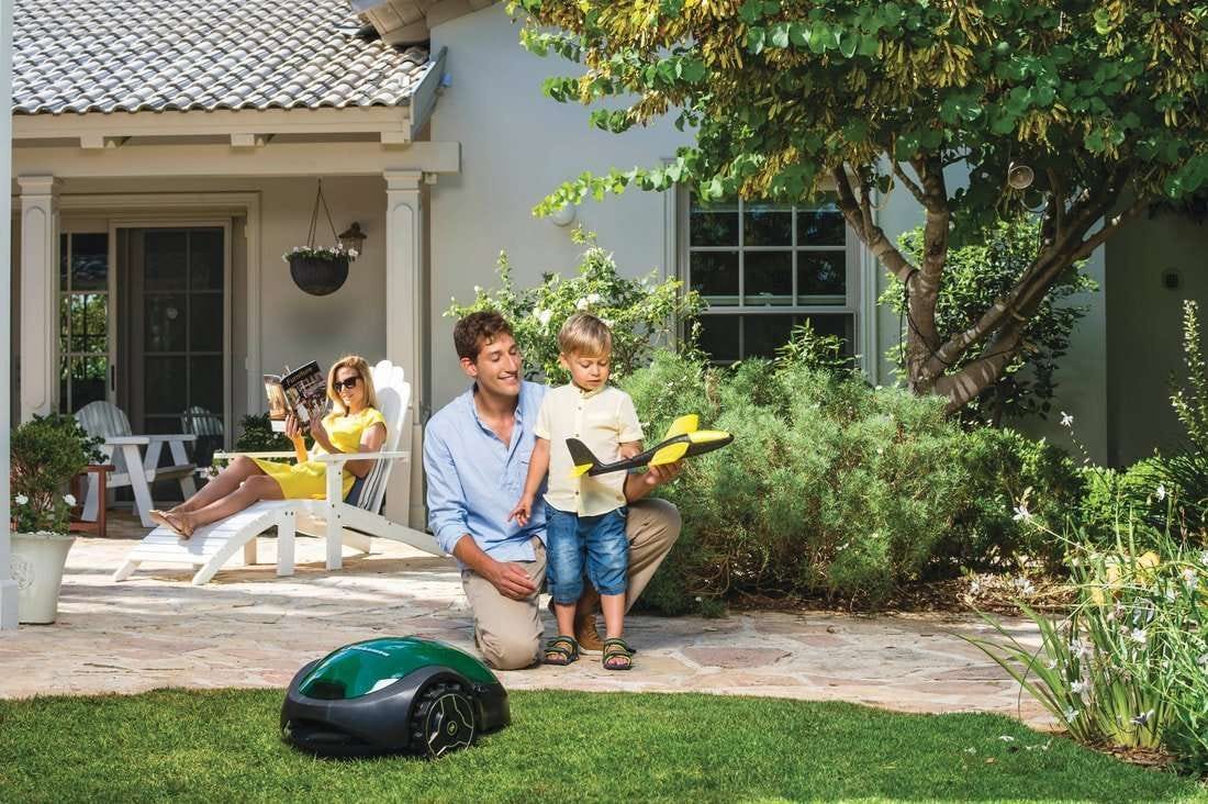 The AI Utopia scenario: What does success with ‘good’ robots & androids ...