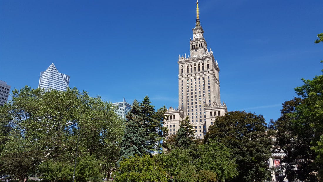 Discover Warsaw in summer. Where to stay | by Daniel RAMIREZ SAENZ ...