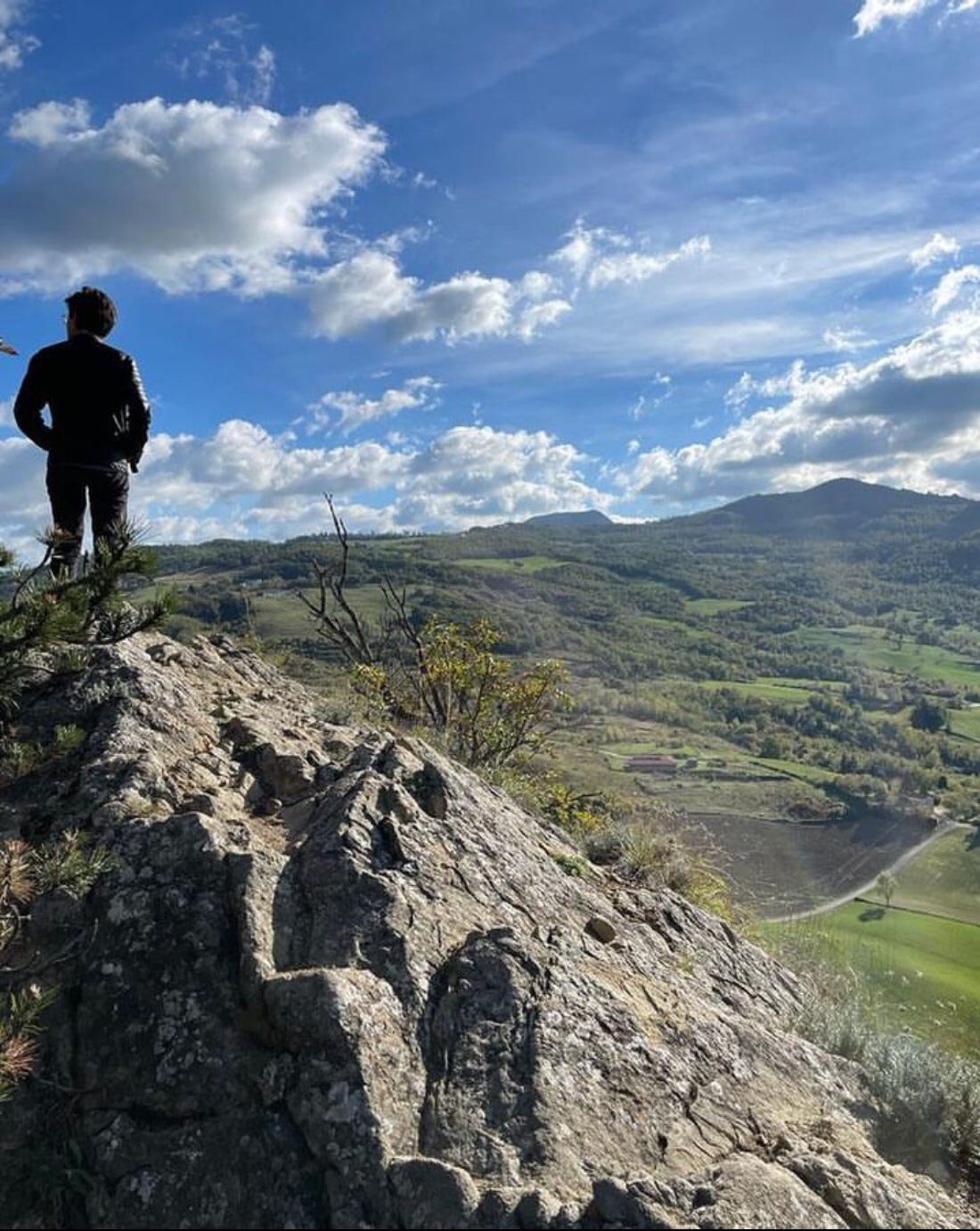 The Subtle Art of Overwriting Your Pain | by Alessandro Tinchini | Medium