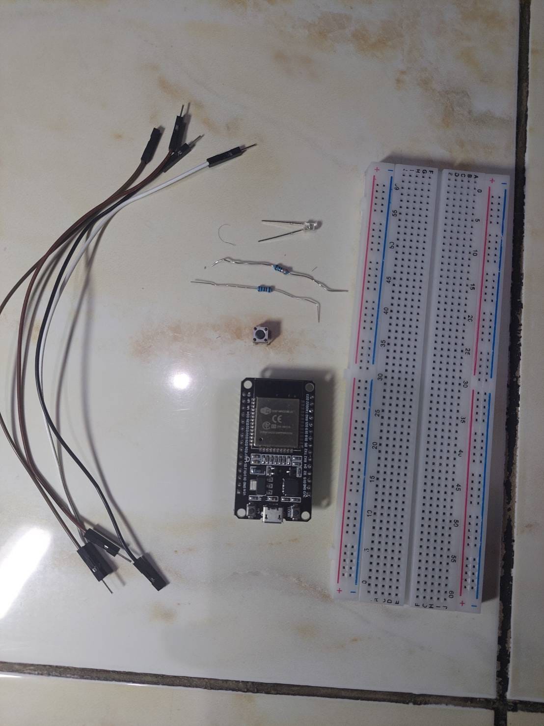 ESP 32 — Input & Output. Hello Readers! pada kesempatan kali… | by Kofifan Hertza Haribowo | Medium
