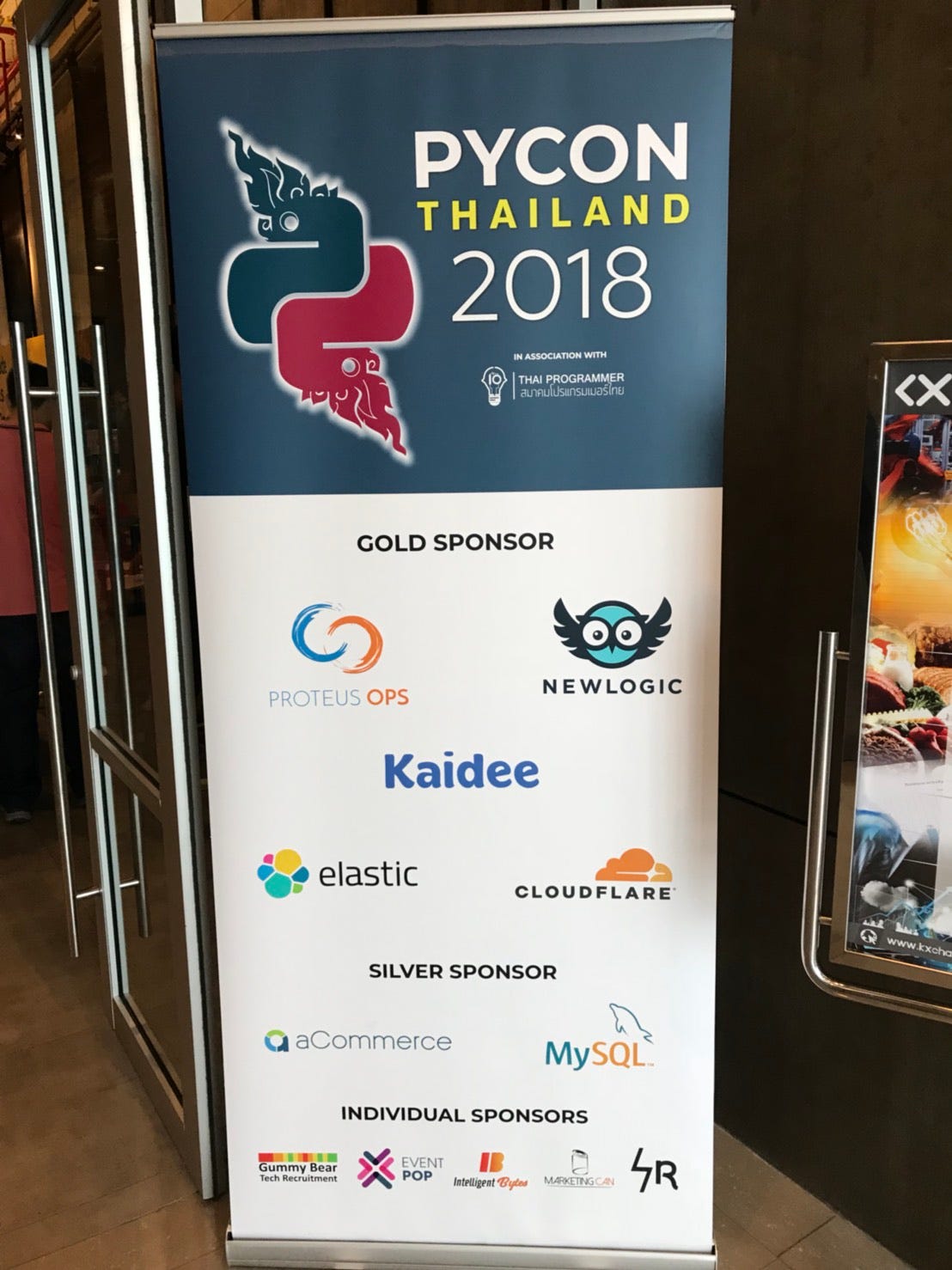 Memo from PyCon Thailand 2018. I just attended PyCon Thailand 2018… | by Jakkrij Yoonaisil | Medium