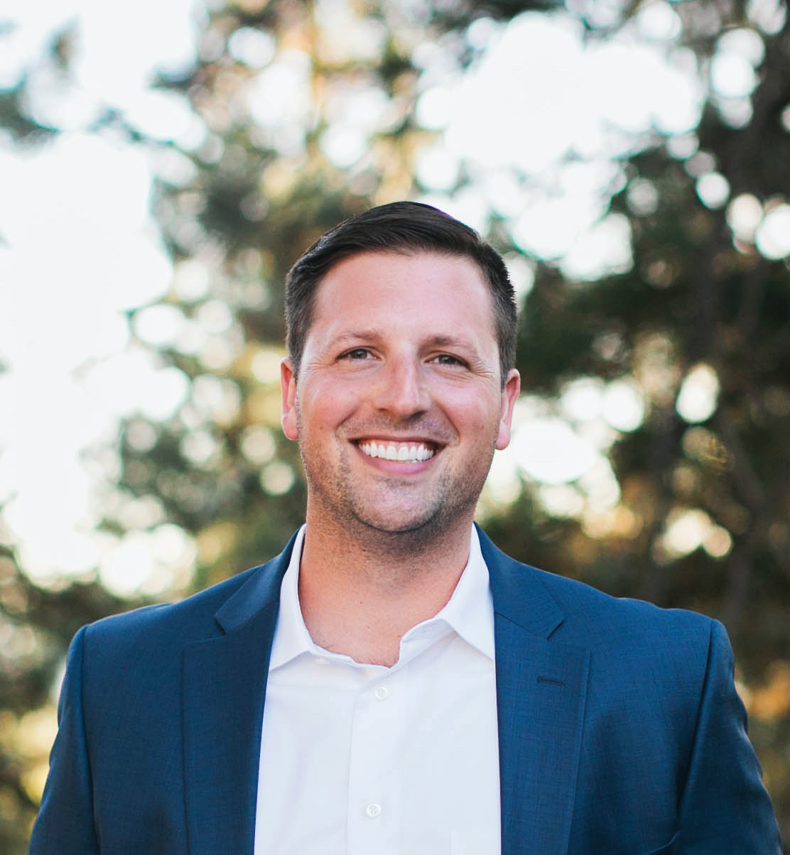 🔀 Zach Weismann: The Convergence of Impact & Gig Economies | by Between ...