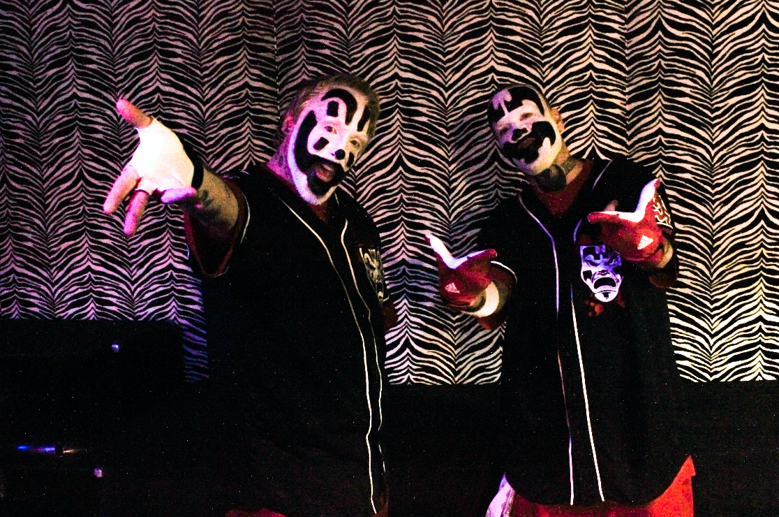 Juggalo Gang Hand Signs