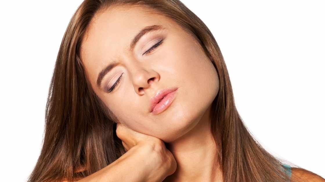 Neck Pain on the Right Side: What You Should Know | by Abrarshek | Jun ...
