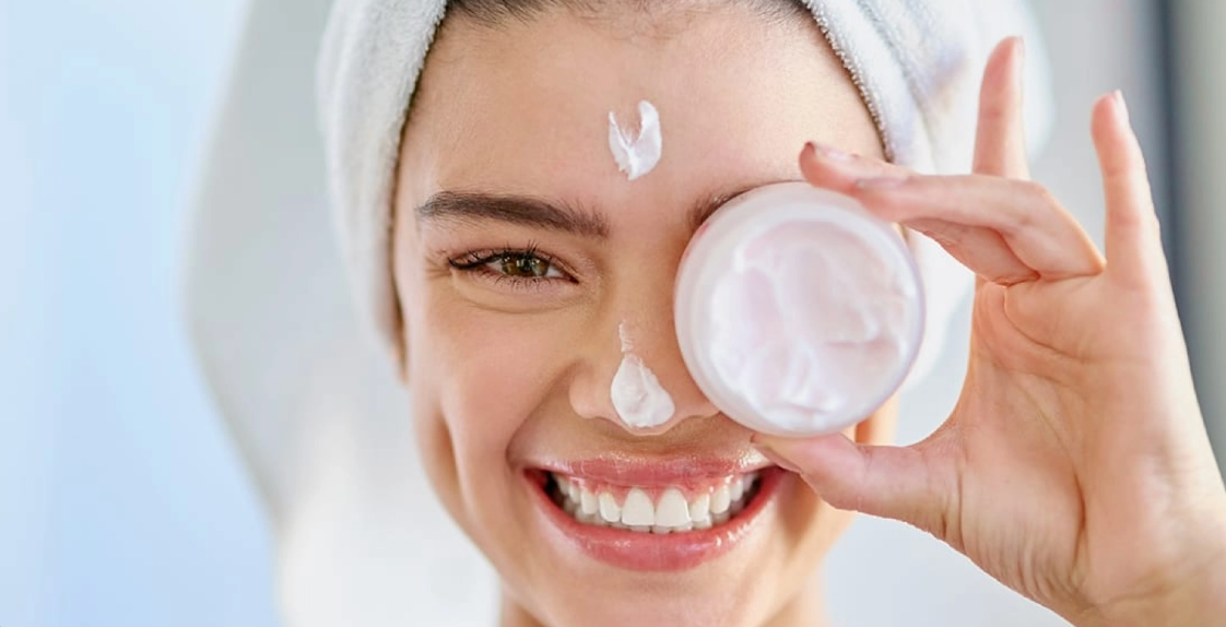 Monsoon skincare tips to get glowing and shiny skin - Healthy Tips - Medium