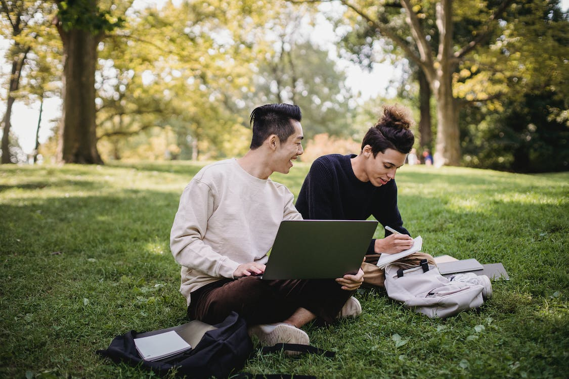 Best Essay Topics For High School By WritingUniverse Medium