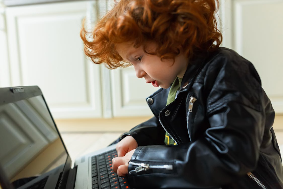A Cautionary Tale of Junior Developer Steve And His AI Companion | by ...