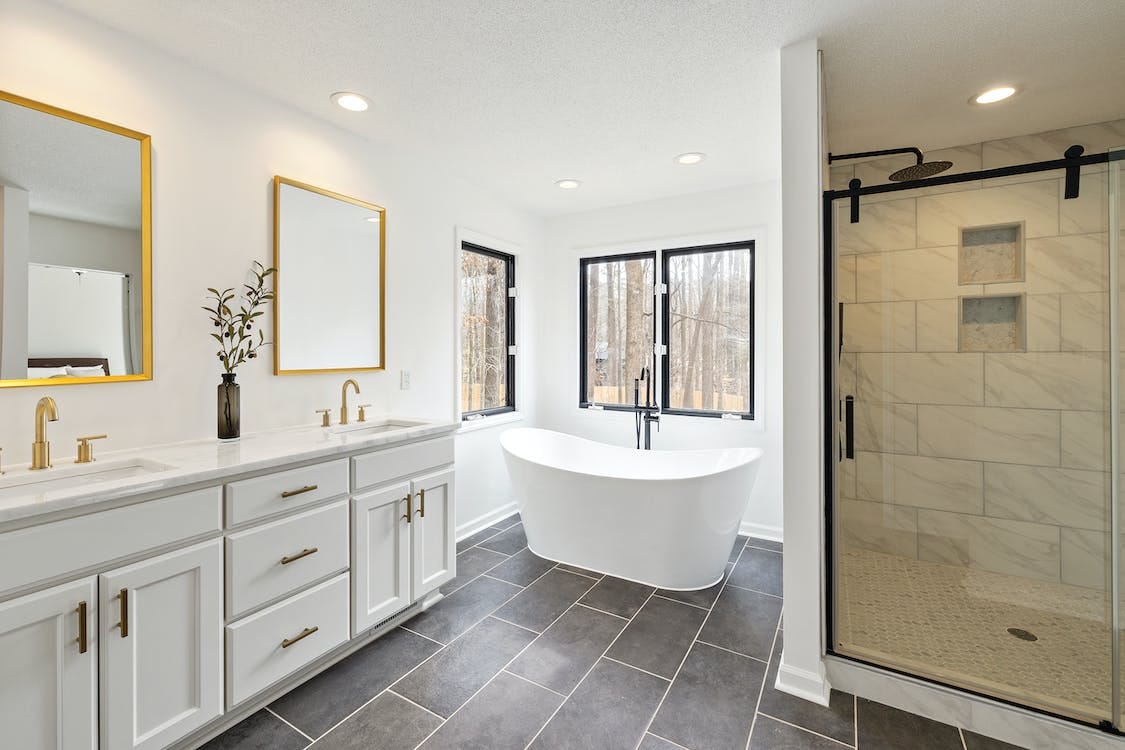 10 Bathroom Remodel Design Trends We’ll See In 2023 | by Smart Reno ...