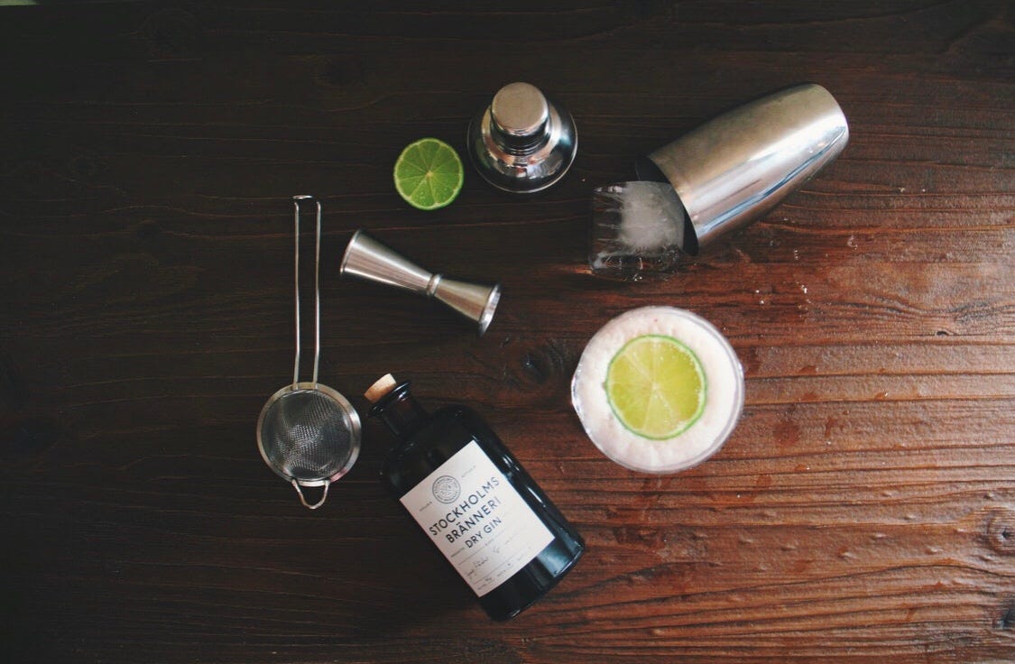 Gin. Freeform Poem | by Jac Harmony | The Junction | Medium