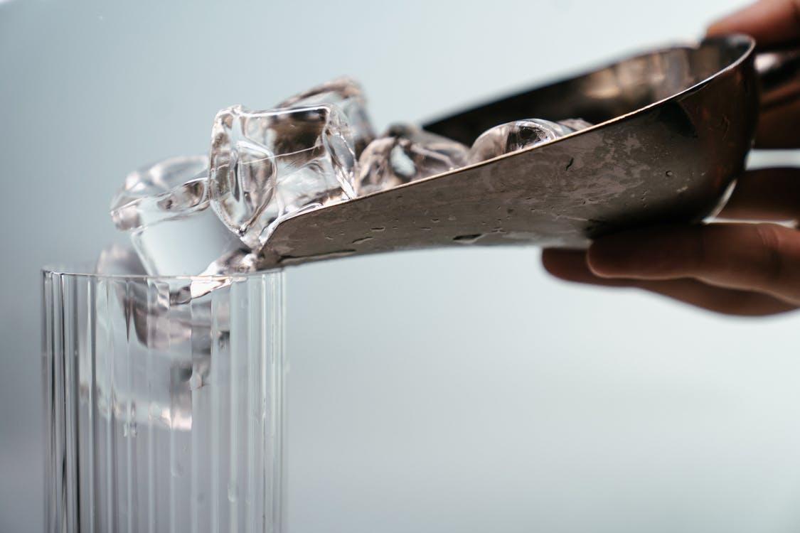 The Importance of Ice Scoops in Your Commercial Kitchen | by Ella Mason ...
