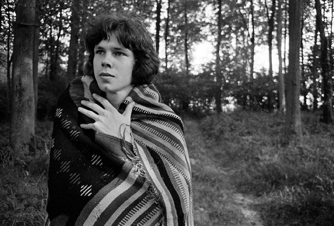 Lua rosa — Nick Drake — Pt. 2. Por Joe Boyd* | by Sérgio Luz | Medium