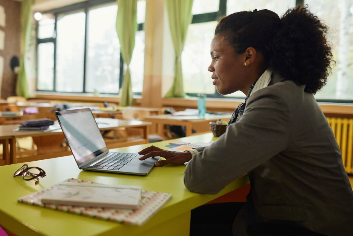 A New Ally in the Classroom: How AI is Empowering Teachers | by Gideon ...