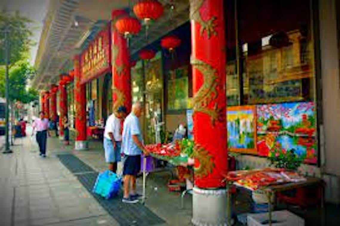 Chinatown. If you like to eat fish, if you are… | by Hawaii Diary ...