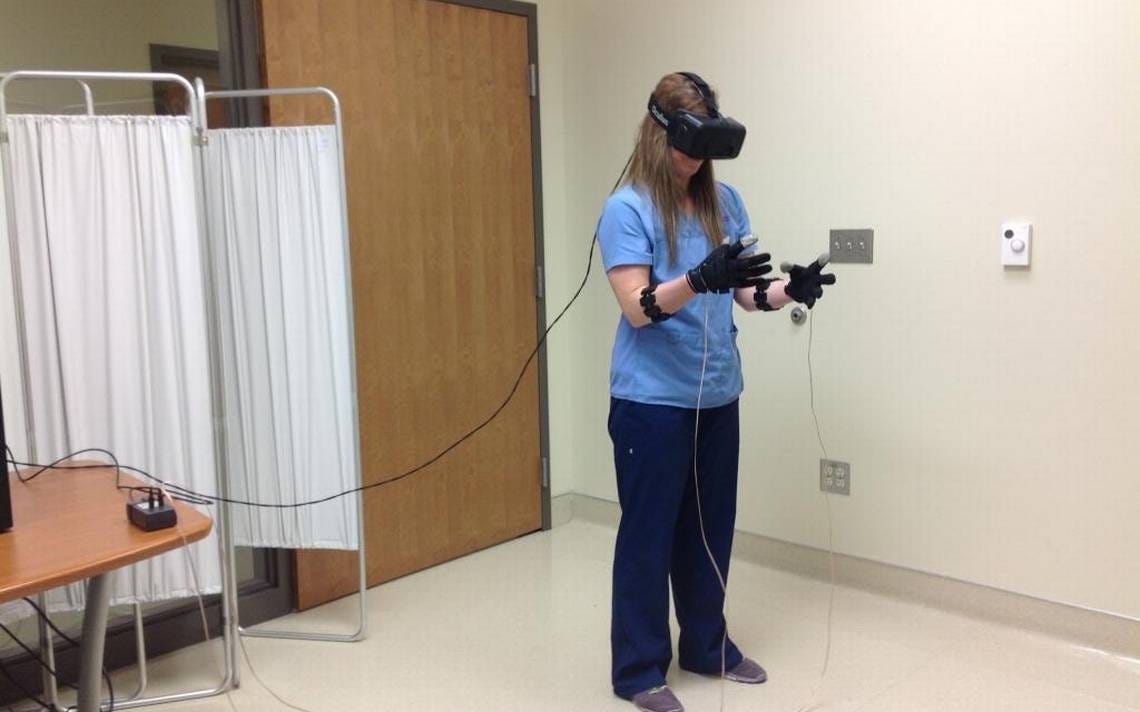 Nursing students are learning medical techniques with VR | by Bianca He ...